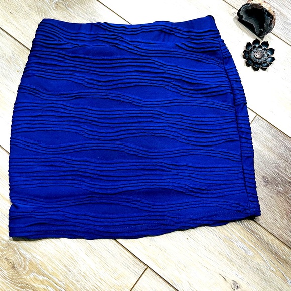 Swoon Boutique | Skirts | Swoon Boutique Sexy Cute Stretchy Blue Ruffle ...